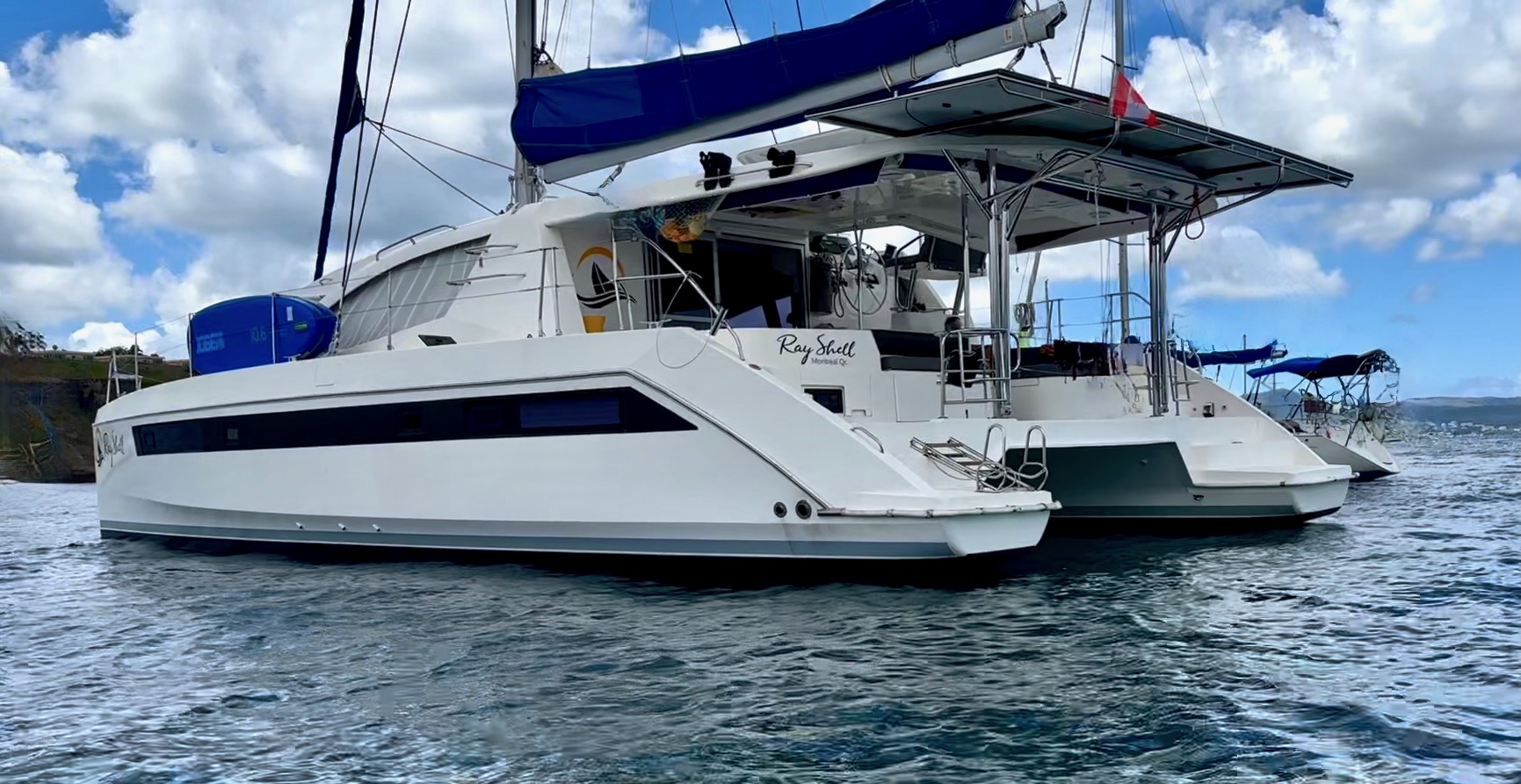 Catamaran Ray Shell